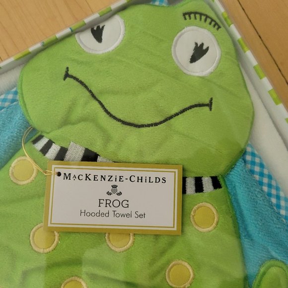 MacKenzie-Childs | Bath | Rare Mackenziechilds Frog Hooded ...